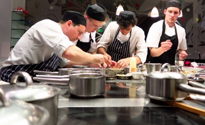 Edinburgh Travel Guide: 20 Things to do in Edinburgh, Scotland