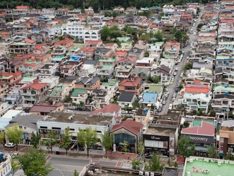 Changwon Travel Guide: 20 Things to Do in Changwon, Korea