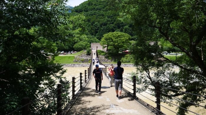 Shirakawago Travel Guide: Top 10 Things to Do in Shirakawago