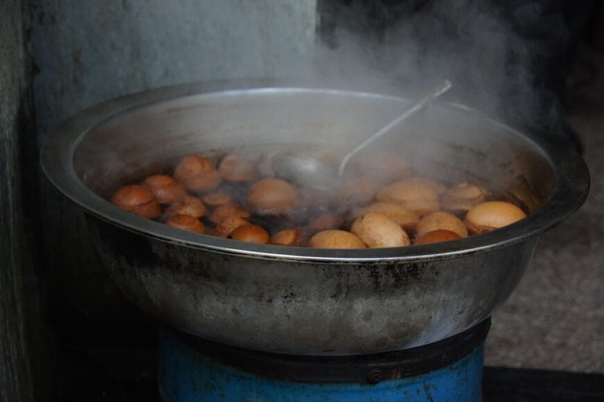 Dali Travel Guide: Top 22 Things to Do, See and Eat in Dali, China