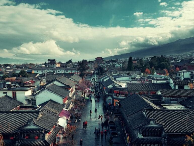 Dali Travel Guide: Top 22 Things to Do, See and Eat in Dali, China