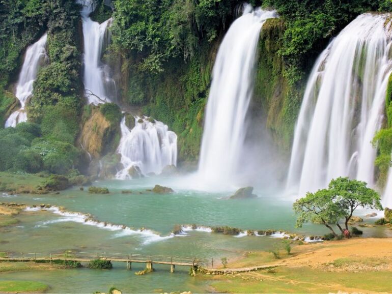 Nanning Travel Guide: Top Things to Do, See and Eat in Nanning