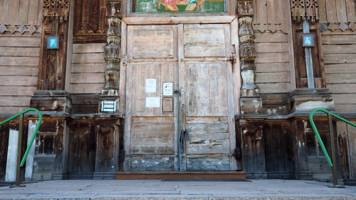 Karakol Travel Guide: Top 15 Things to Do in Karakol, Kyrgyzstan