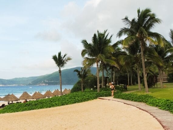 Hainan Travel Guide: 20 Top Things to Do on Hainan Island, China