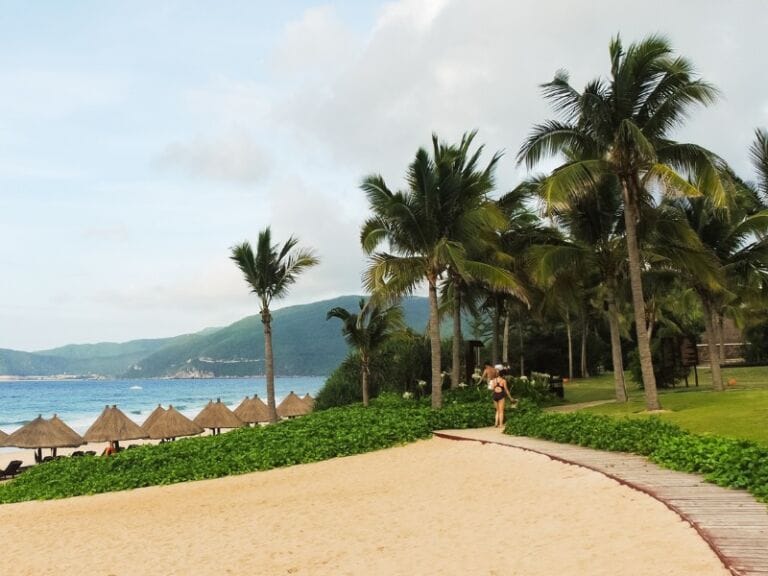 Hainan Travel Guide: 20 Top Things to Do on Hainan Island, China