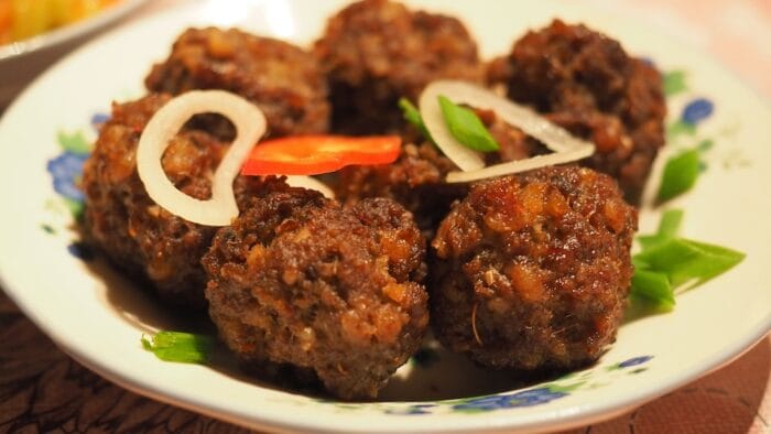 Traditional Kyrgyz Food Guide: What to Eat and drink In Kyrgyzstan