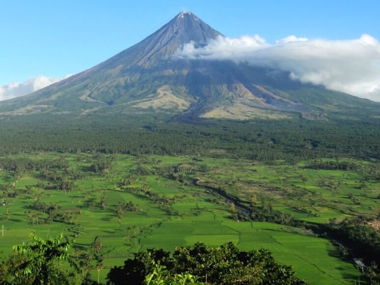 Bicol Travel Guide: Things to Do, See and Eat in Bicol, Philippines