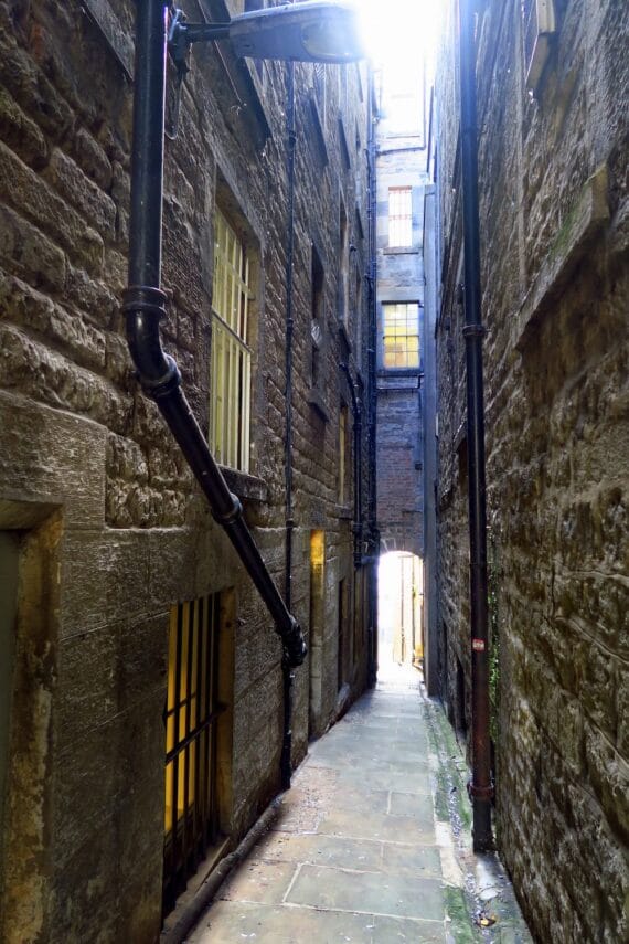 Edinburgh Travel Guide: 20 Things to do in Edinburgh, Scotland