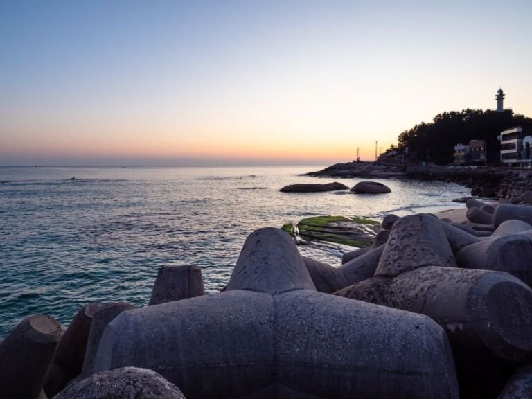 Sokcho Travel Guide: Top 30 Things to Do, See and Eat in Sokcho