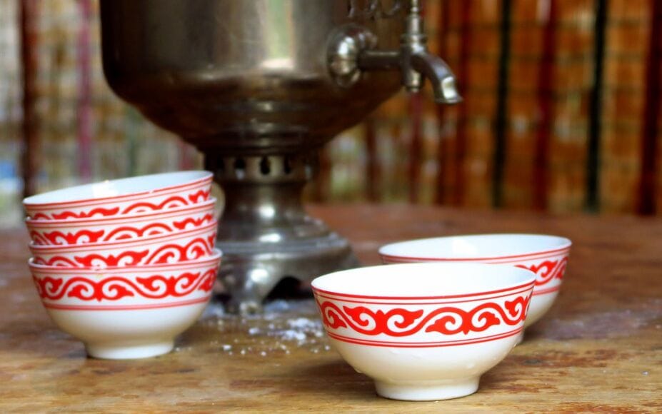 Traditional Kyrgyz Food Guide: What to Eat and drink In Kyrgyzstan