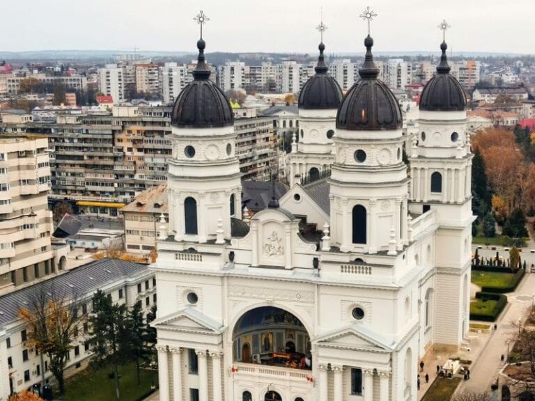 Iasi Travel Guide: 16 Top Things to Do in Iasi, Romania