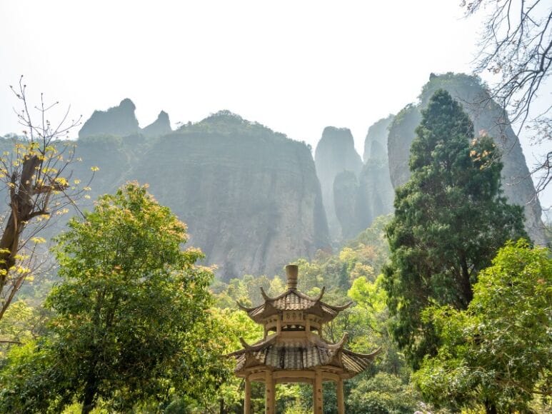 Wenzhou Travel Guide: Top 20 Things to Do in Wenzhou, China
